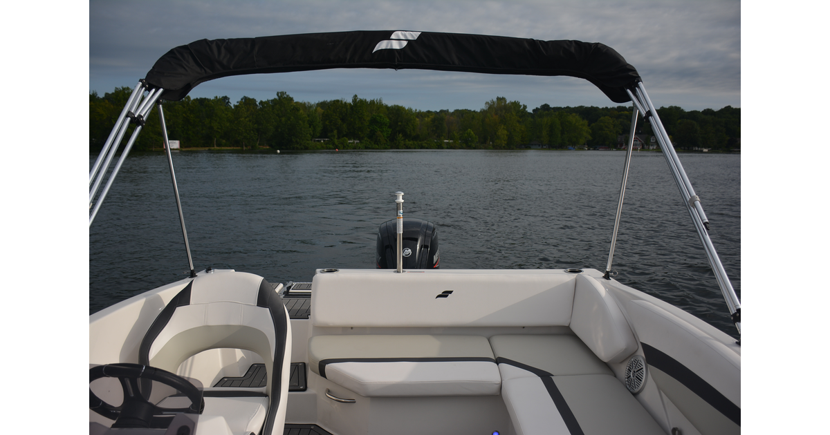 Boat Matrix | 2023 STARCRAFT MARINE SVX 171 OB