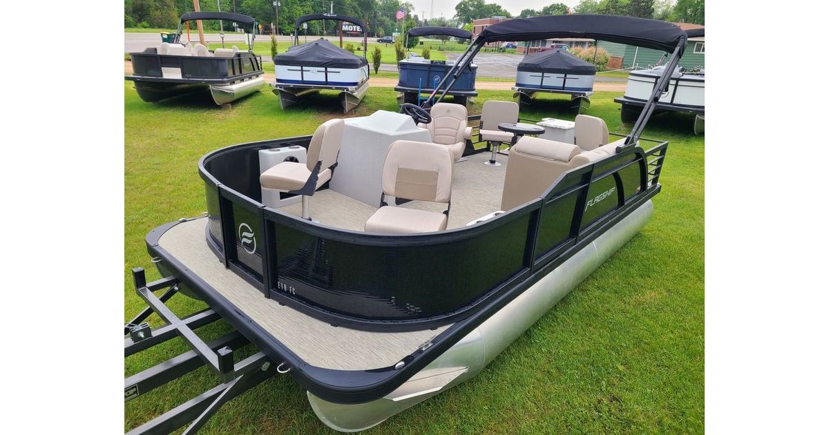Boat Matrix | 2023 Flagship Pontoons Endurance Four-Corner Fish E18 FC