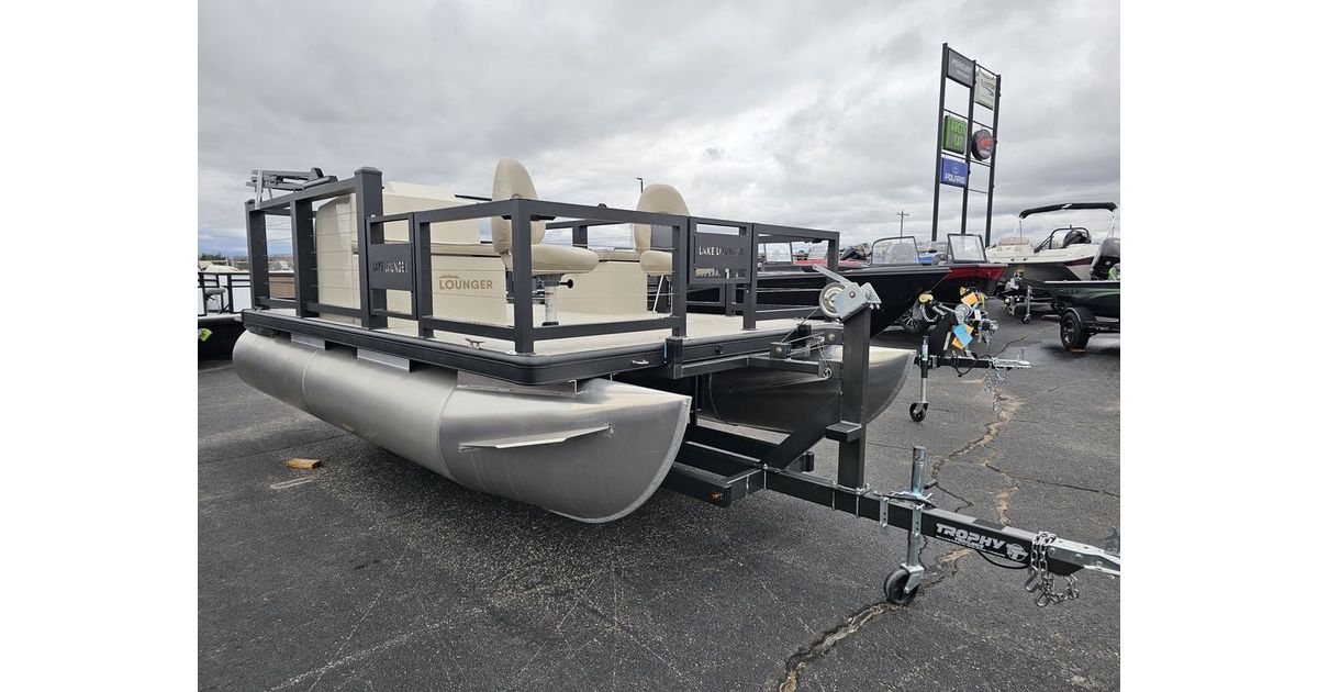 Boat Matrix | 2025 LAKE LOUNGER 13' FRONT FISH PRO