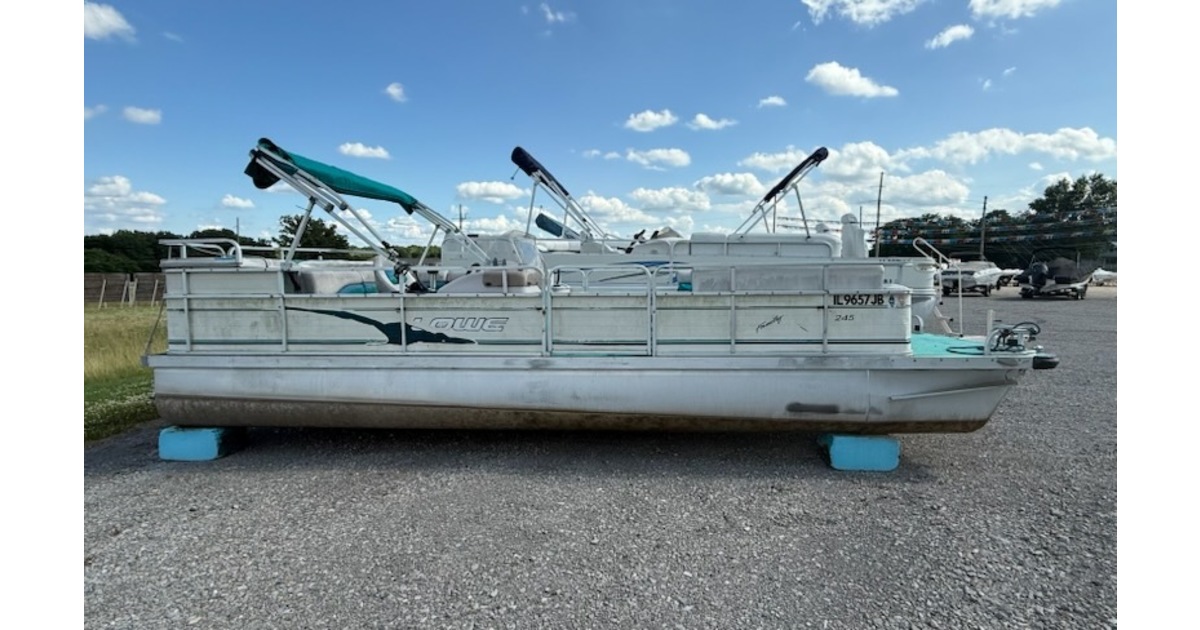 Boat Matrix | 1998 Lowe Family 245