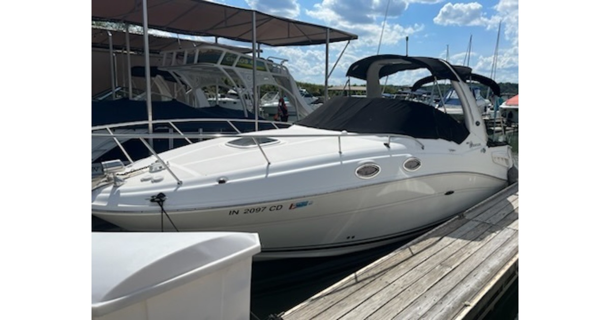 Boat Matrix | 2006 260 Sundancer